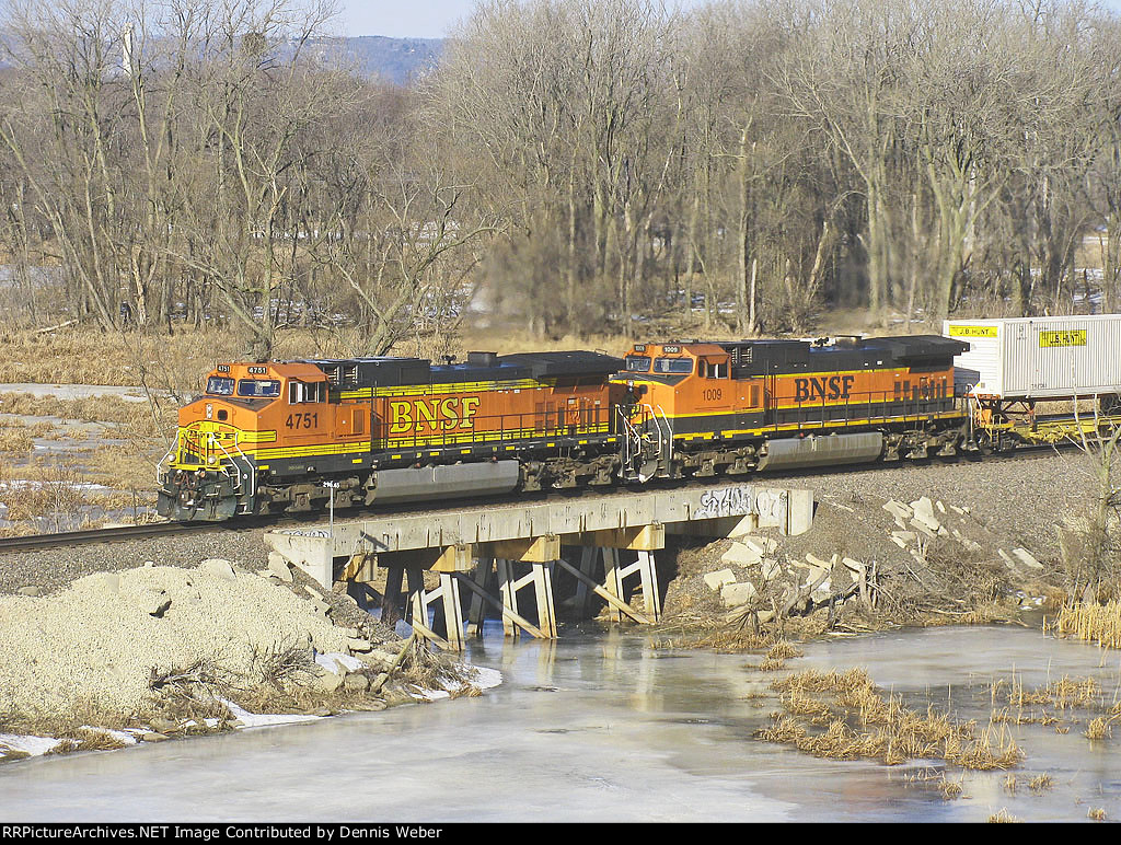 BNSF 4751, BNSF's Aurora Sub.